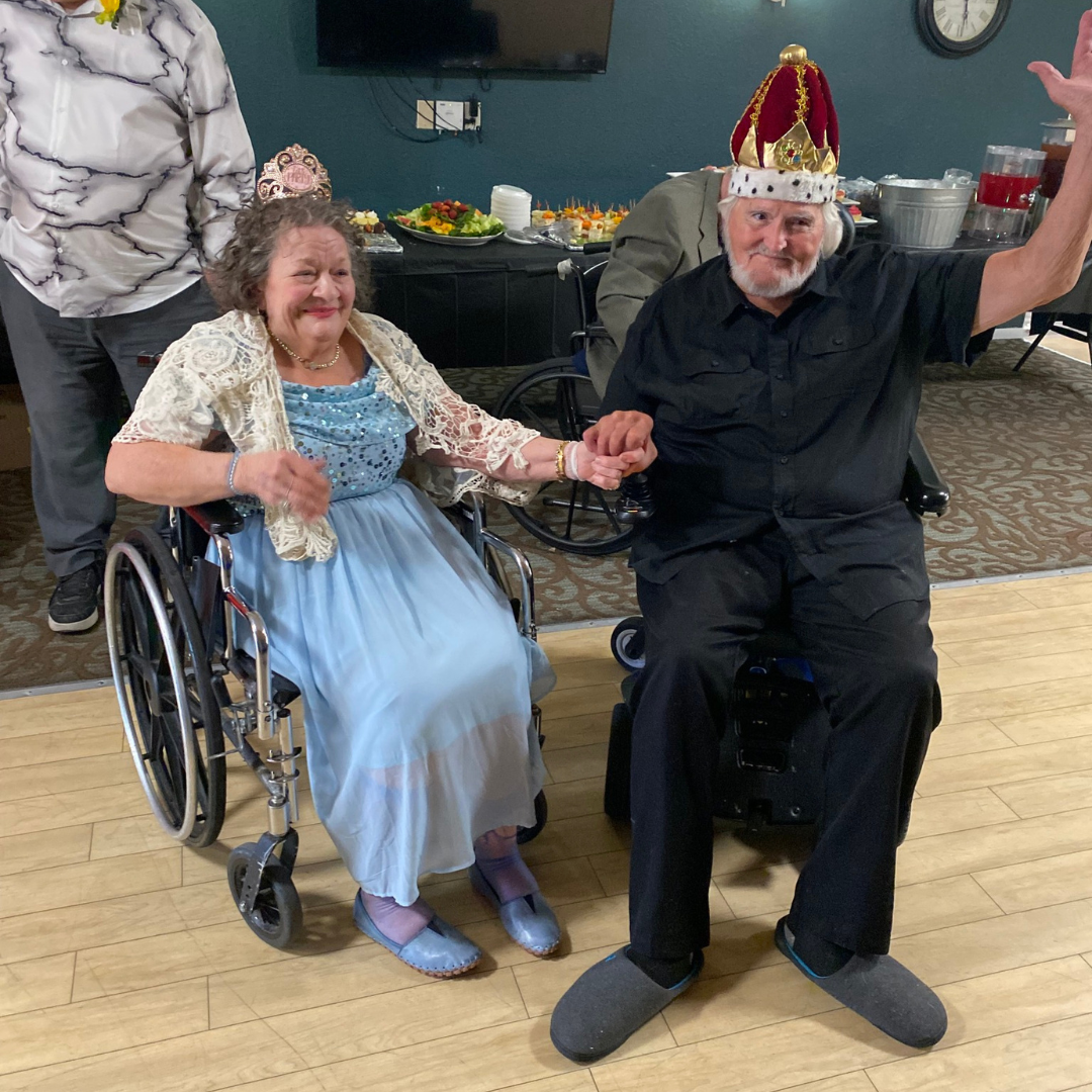 Senior Community Hosts Memorable Prom for Residents